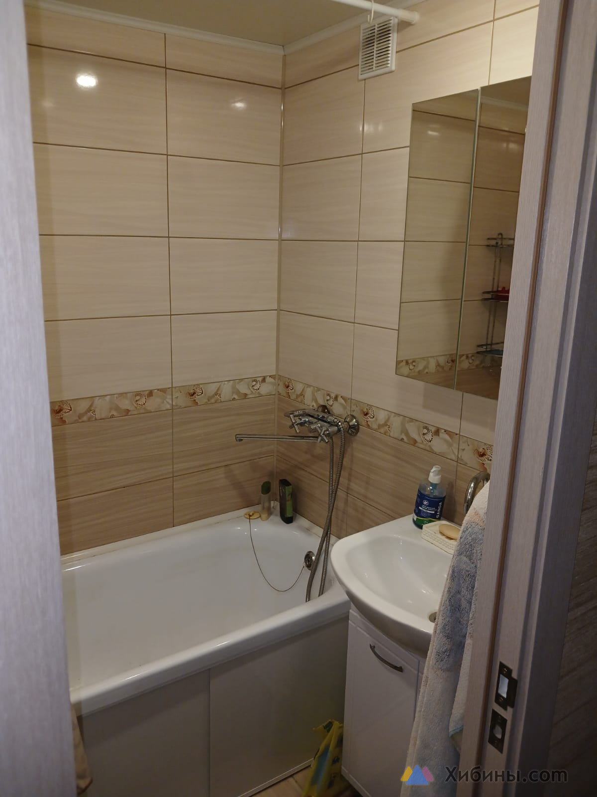 Продам 3 комнатную квартиру 60 м2 1 5 эт в Кировске ул Ленинградская д 21